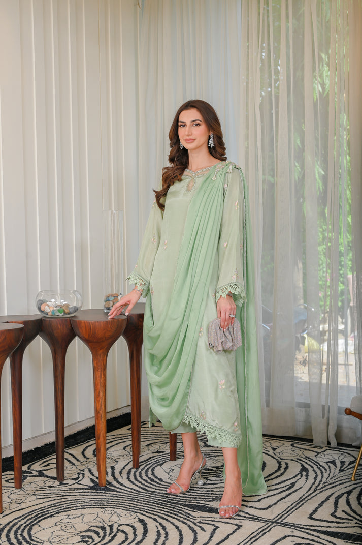 Mist Breeze – Elara